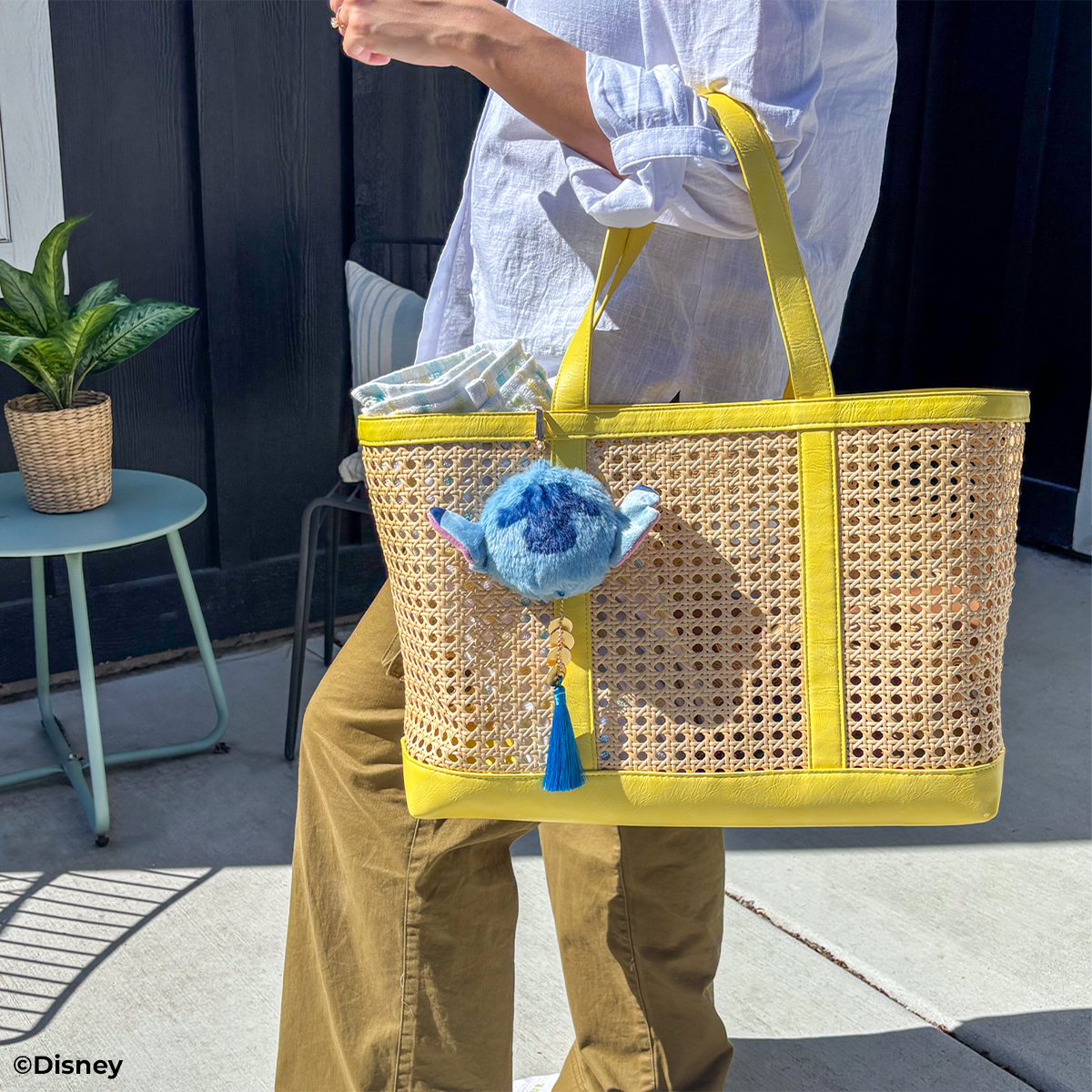 Lilo & Stitch 2025 – Amber G, A Royal Scented Mess